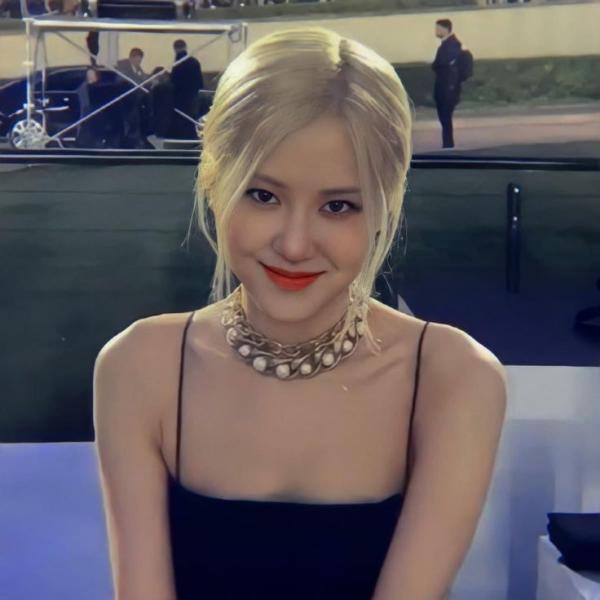 ( ChaeLisa )-[ BH ] Bẻ Cong.! La Tổng Lạnh Lùng. - Chapter.17 [ H ...