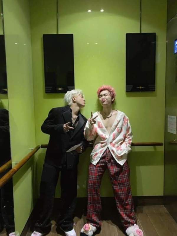 [RhyCap] Người Tình Của Chủ Tịch - Giới thiệu spam - NovelToon