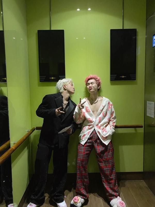 DƯ ÂM MỘT NỤ CƯỜI!!![RHYCAP] - Chương 15 - "Nói buông là buông sao ...